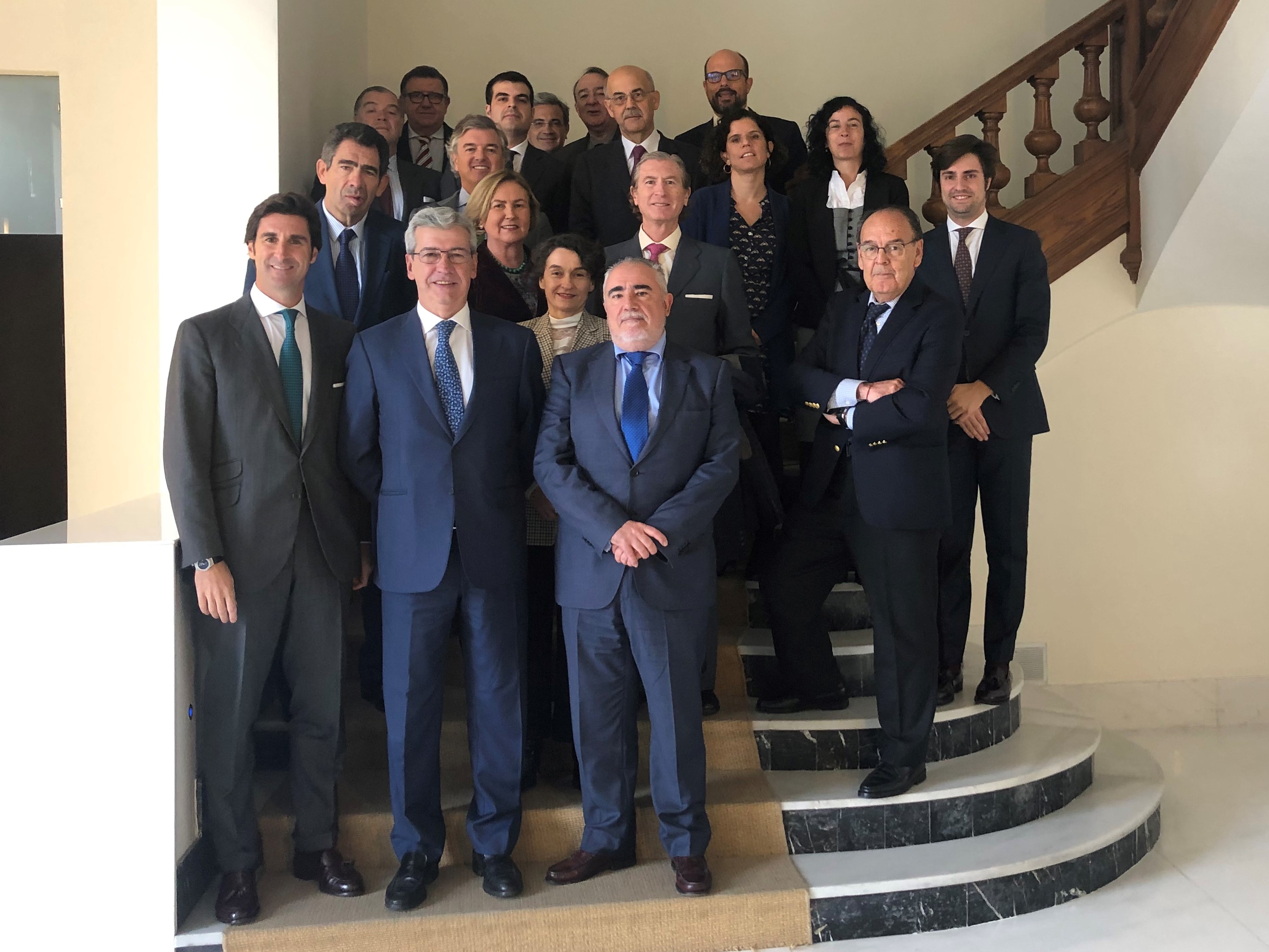 PIPE meets with the Port Authority of Valencia in a dialogue around the ... PIPE meets with the Port Authority of Valencia in a dialogue around the ...