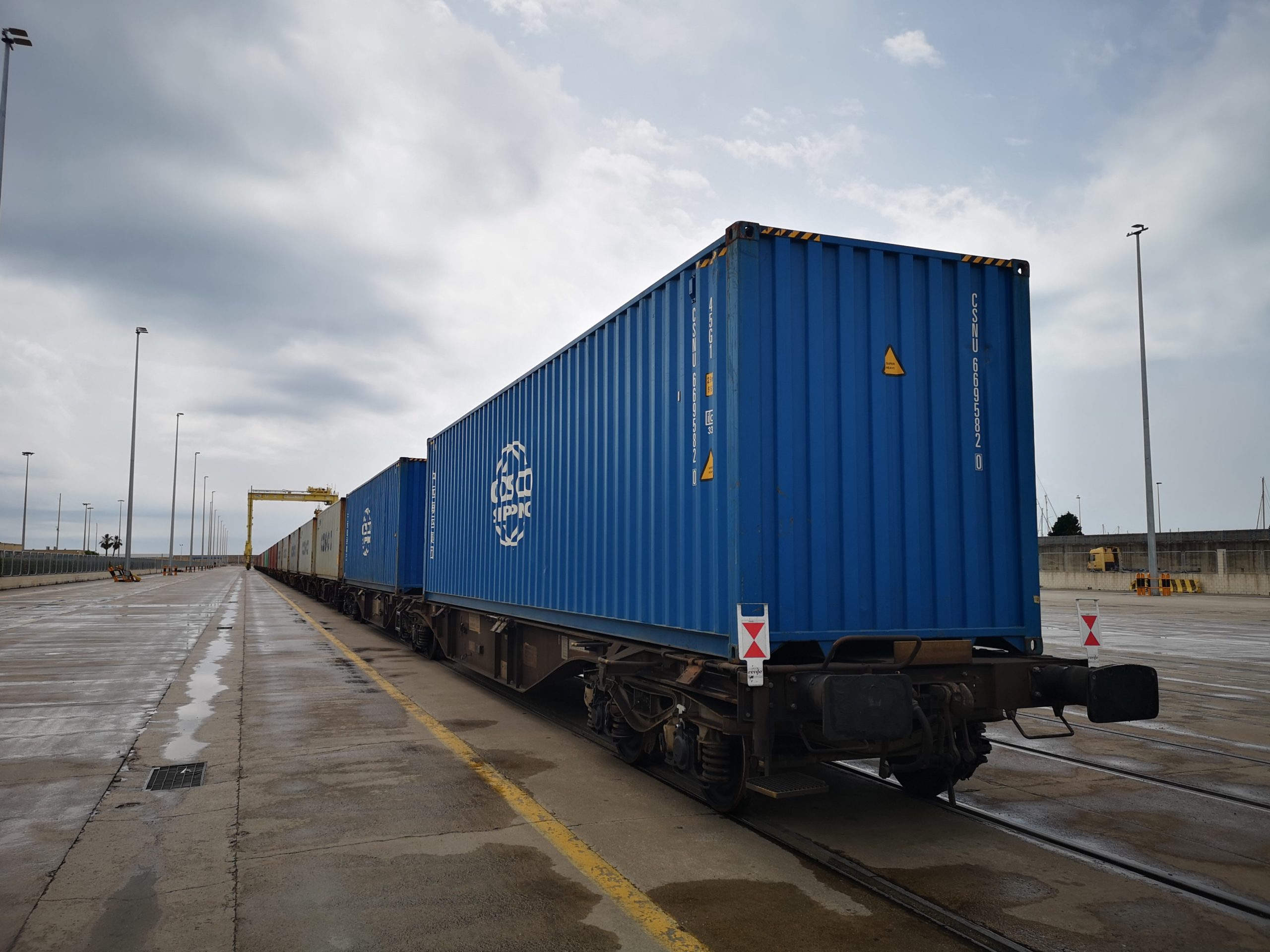 CSP Spain terminal now operates trains on the service linking the Port ...