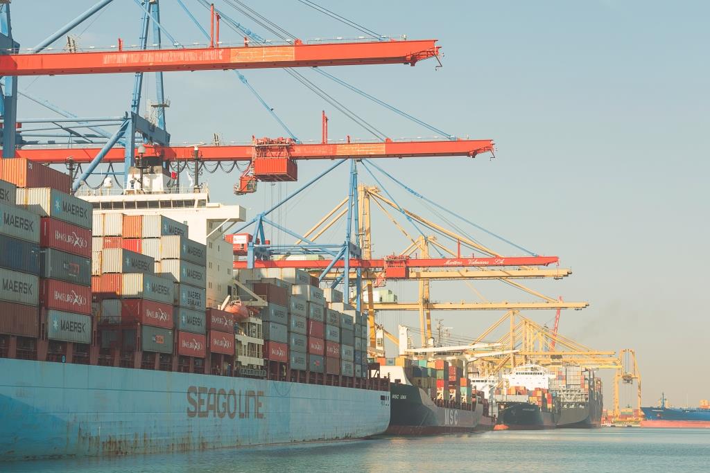 VALENCIAPORT’S CONTAINER TRAFFIC ALMOST REACHES 4 MILLION TEUS IN THE ...