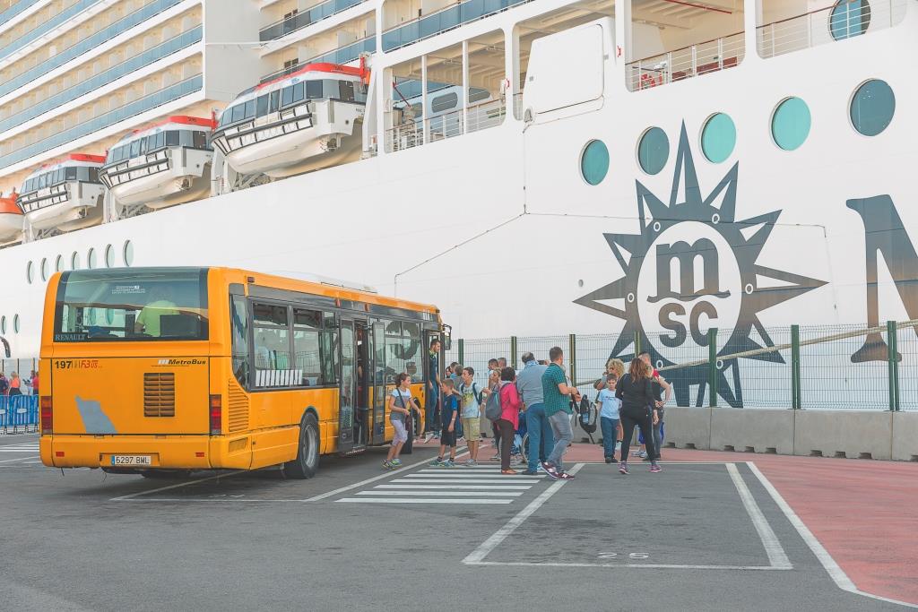 Valenciaport exceeds one million passengers - Valenciaport