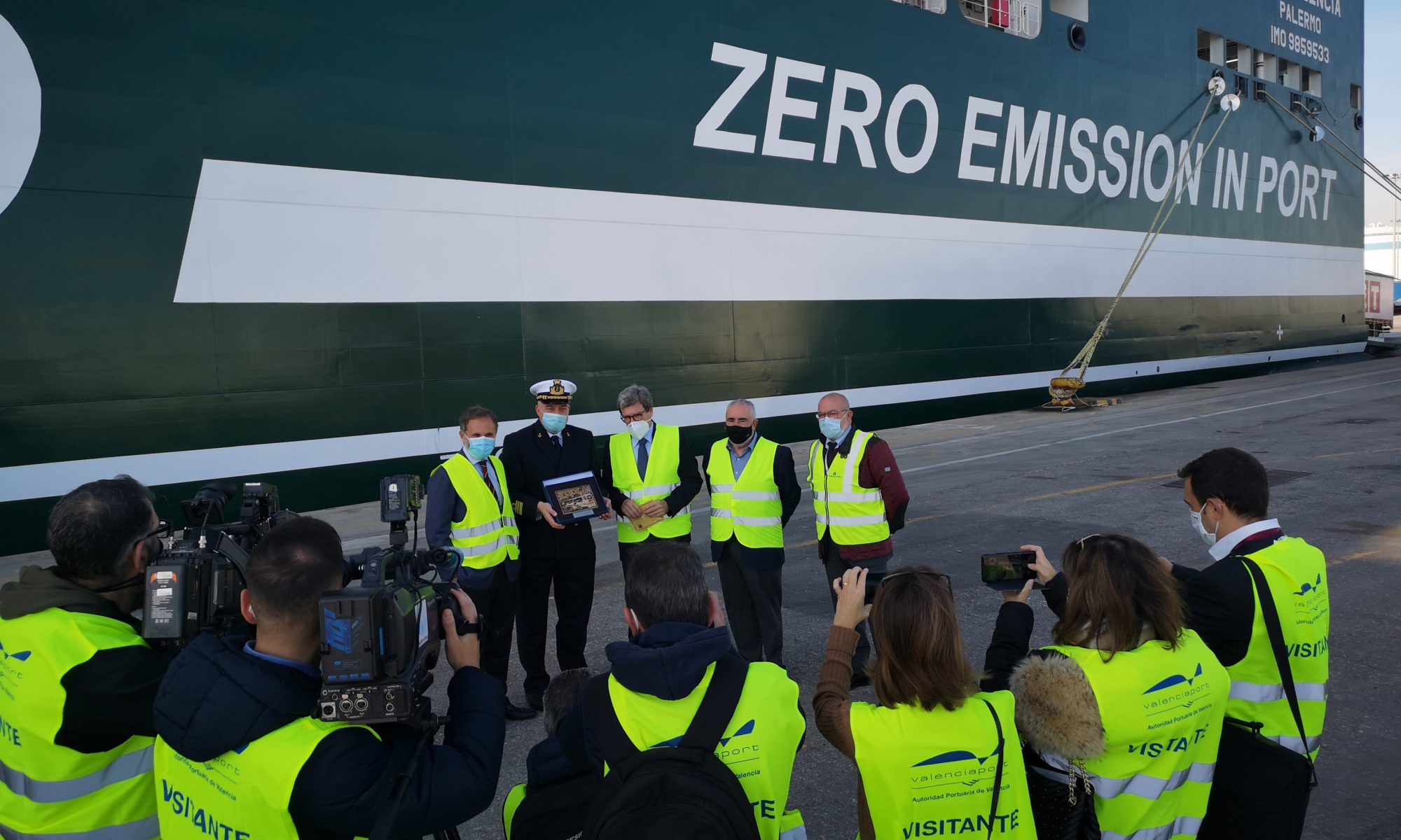 La Autoridad Portuaria de Valencia reconoce la labor de la comunidad ...