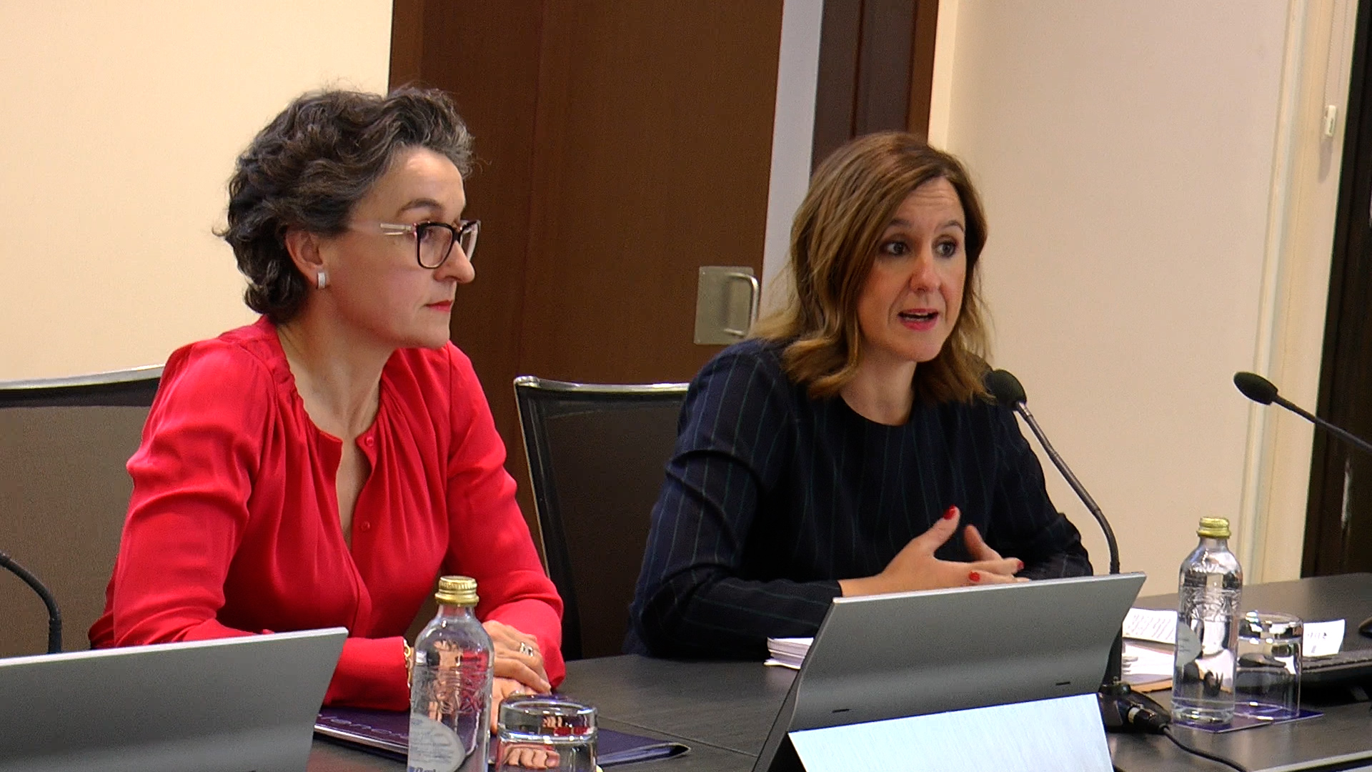 The Board of Directors of the PAV approves the specifications for the ... The Board of Directors of the PAV approves the specifications for the ...