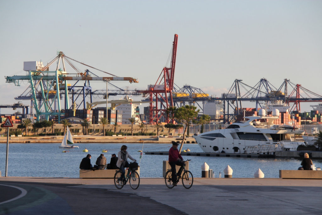 THE PORT OF VALENCIA IS OPEN TO PUBLIC VISITS - Valenciaport