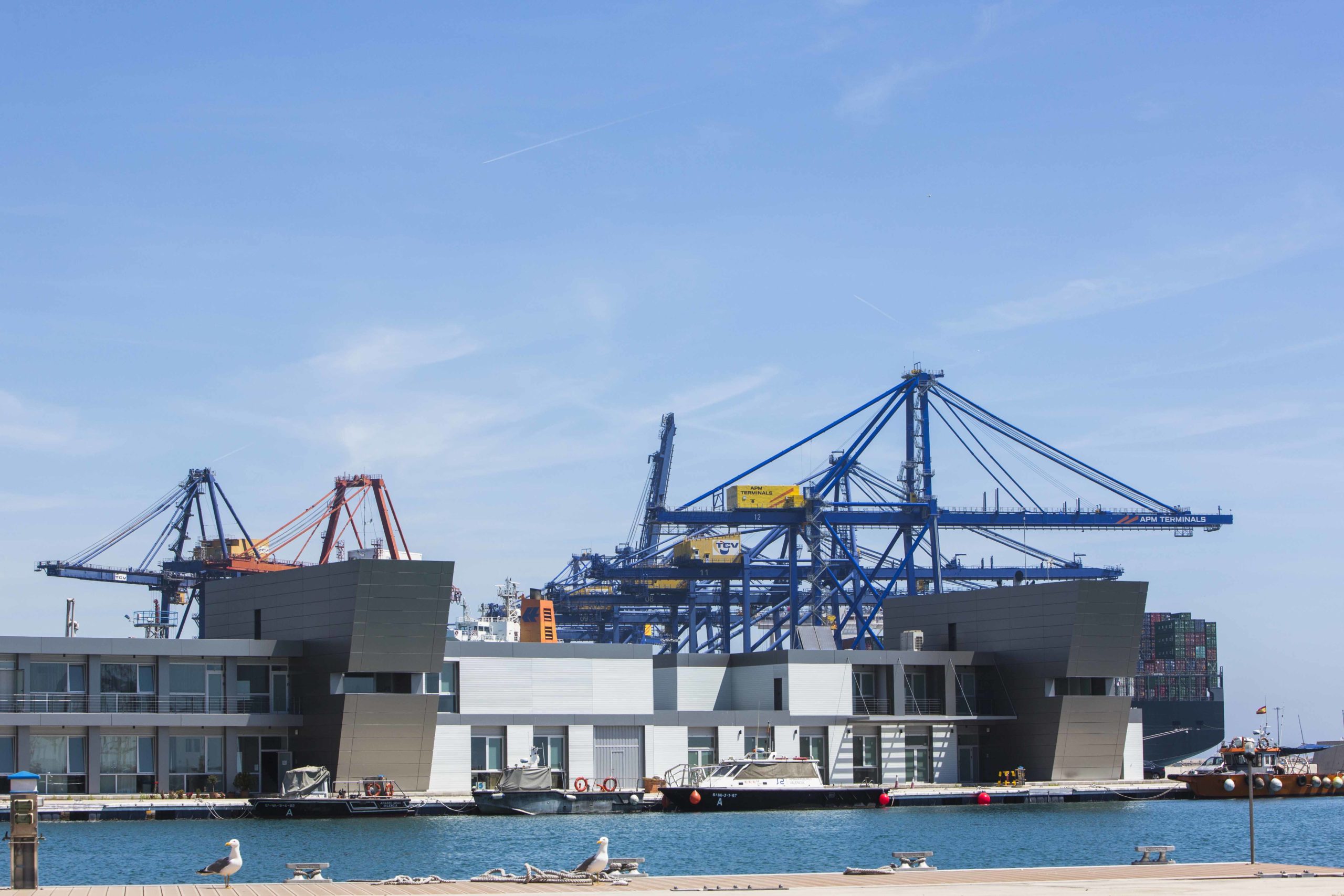 Valenciaport puts out to tender the installation and configuration of ...